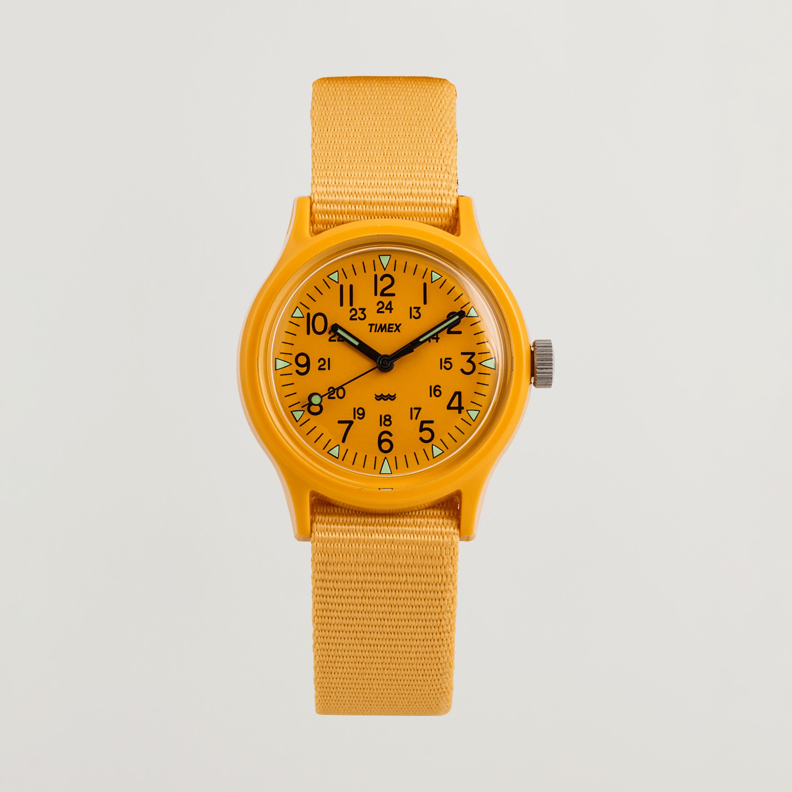 Timex MK1 Resin 36mm Yellow Dial bei Care of Carl